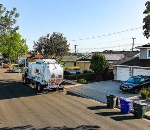 Residential Trash & Recycling Services | Universal Waste Systems in CA ...