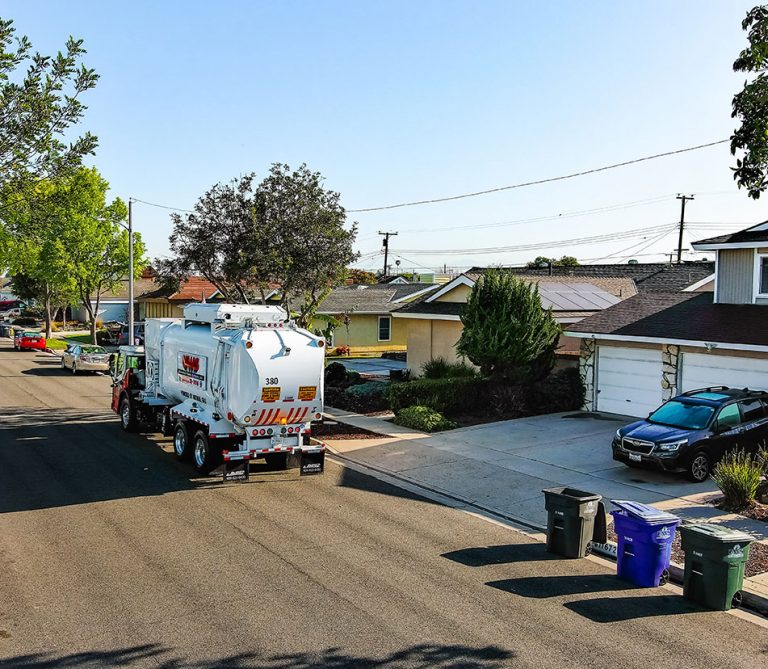 Residential Trash & Recycling Services | Universal Waste Systems in CA ...